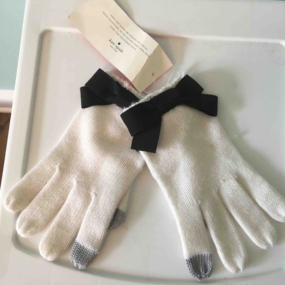 kate spade | Accessories | Kate Spade Techfriendly Gloves New | Poshmark